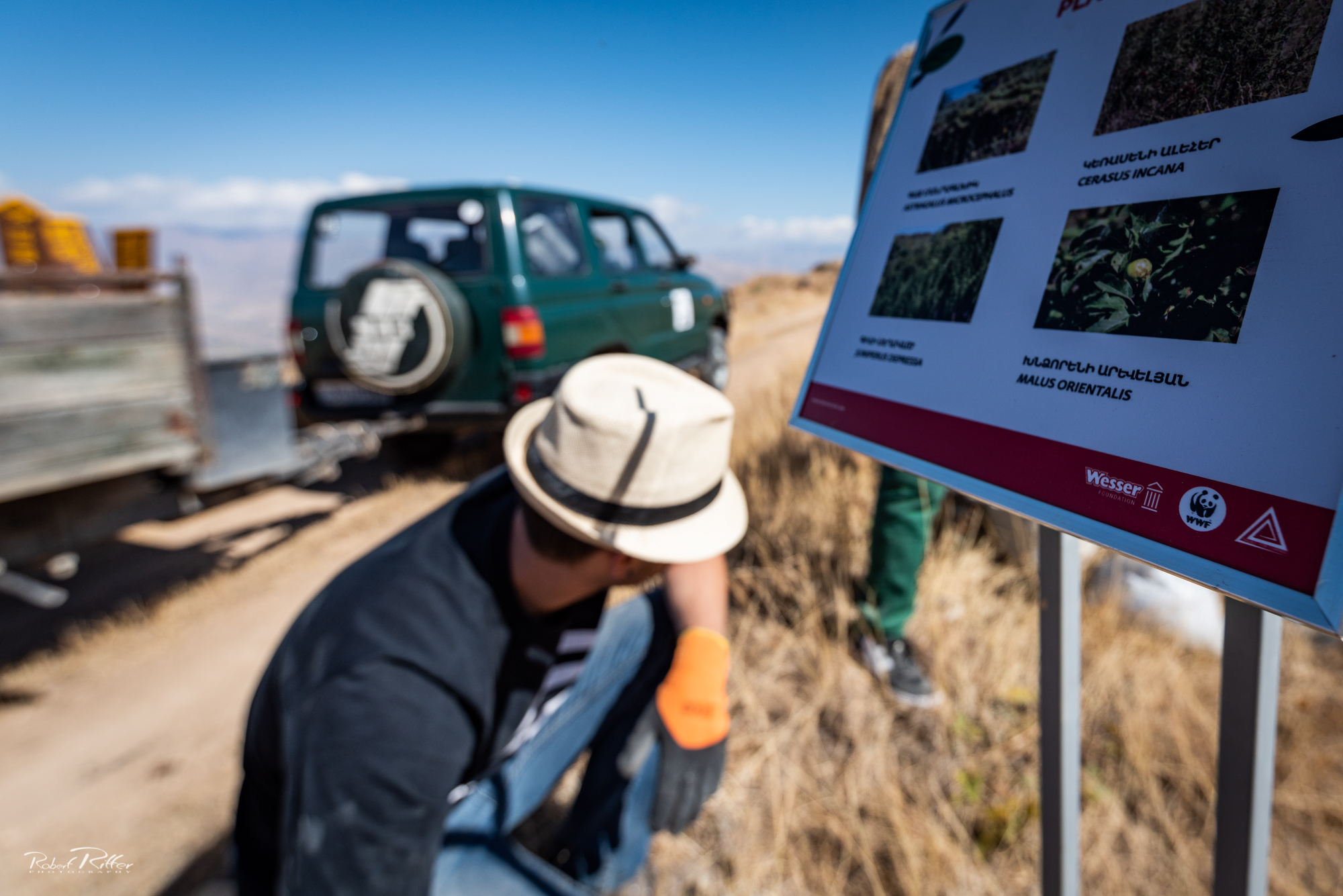 The second group of volunteers of "BarevTrails" eco-tourism development ...
