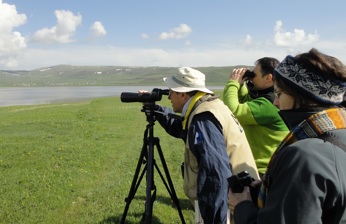 The US Ambassador’s Visit to Lake Arpi National Park | WWF