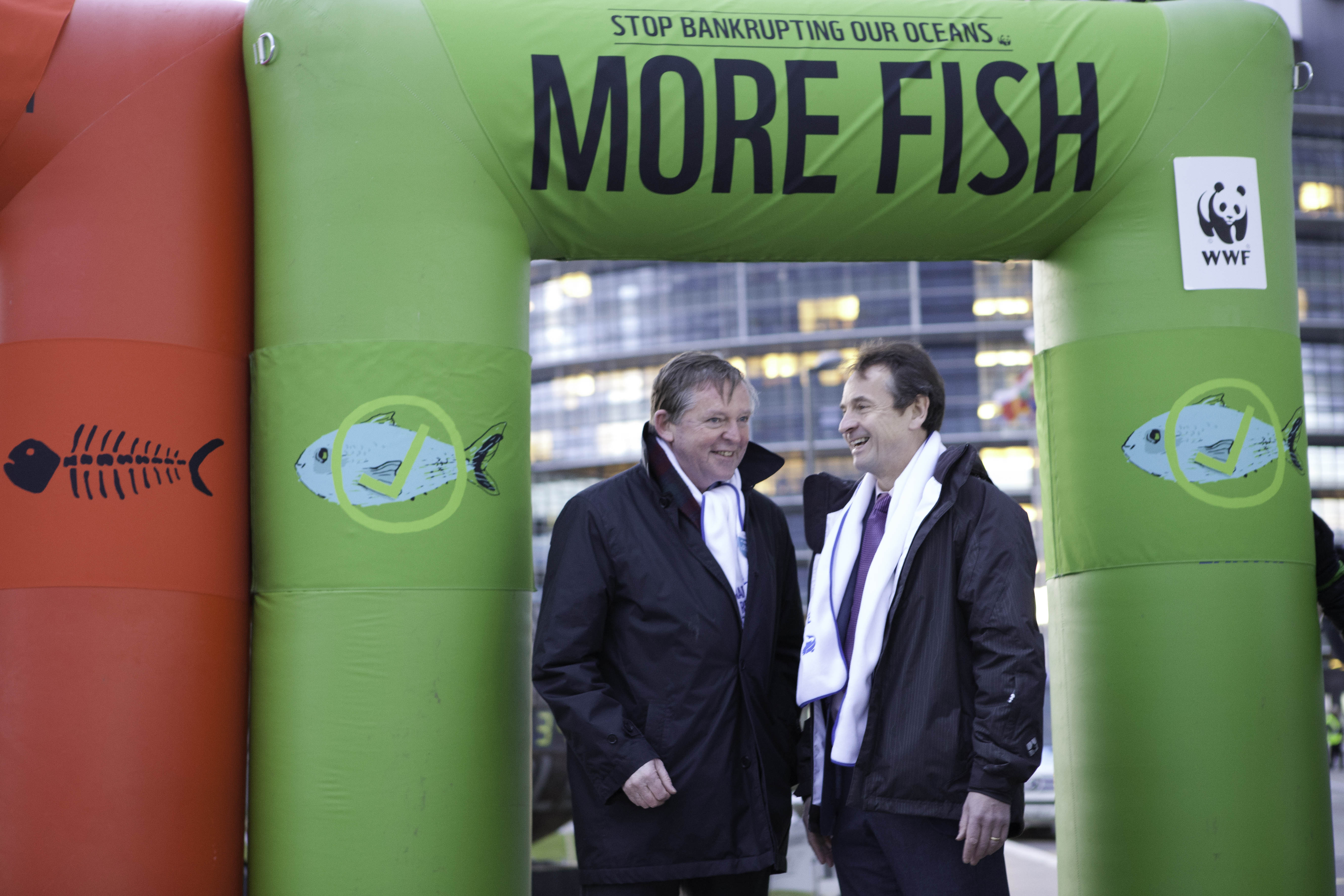 Stop bankrupting our oceans: citizens, fishermen and industry call on ...