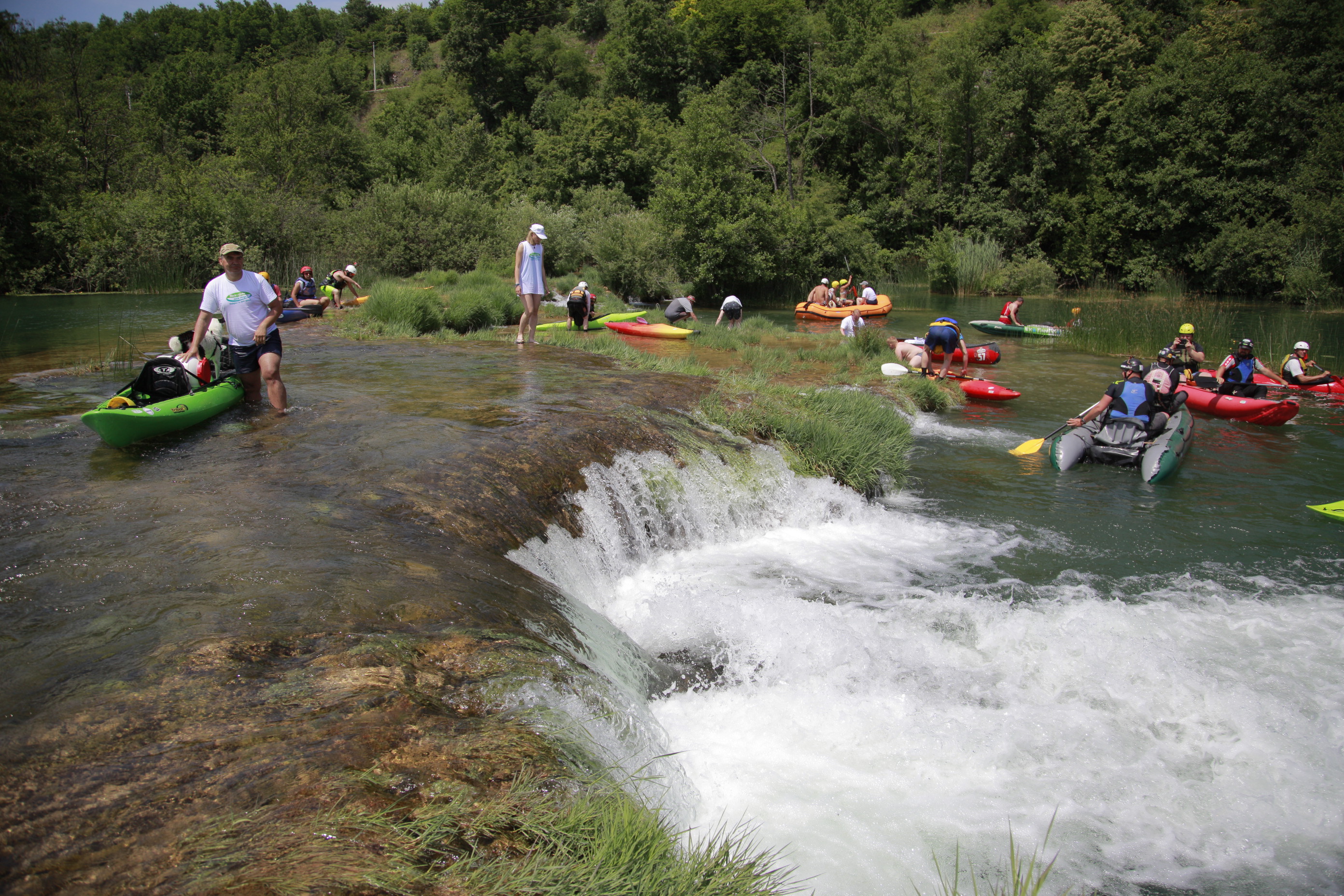 More than 200 rowers paddled for Croatian rivers and saving of ...