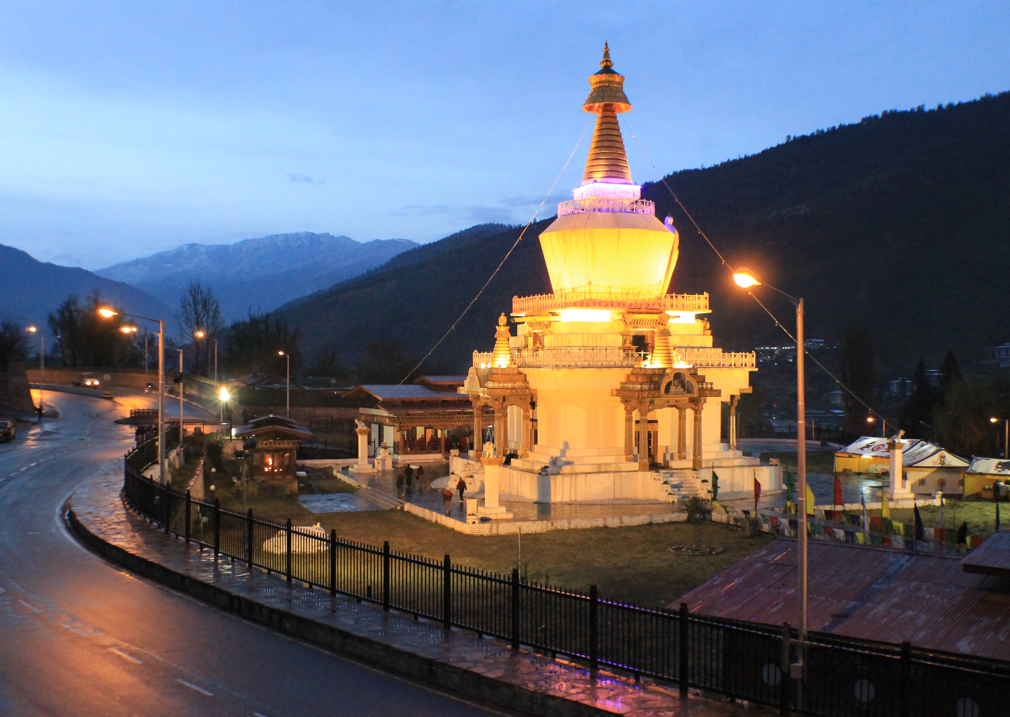 Bhutan joins the global Earth Hour | WWF