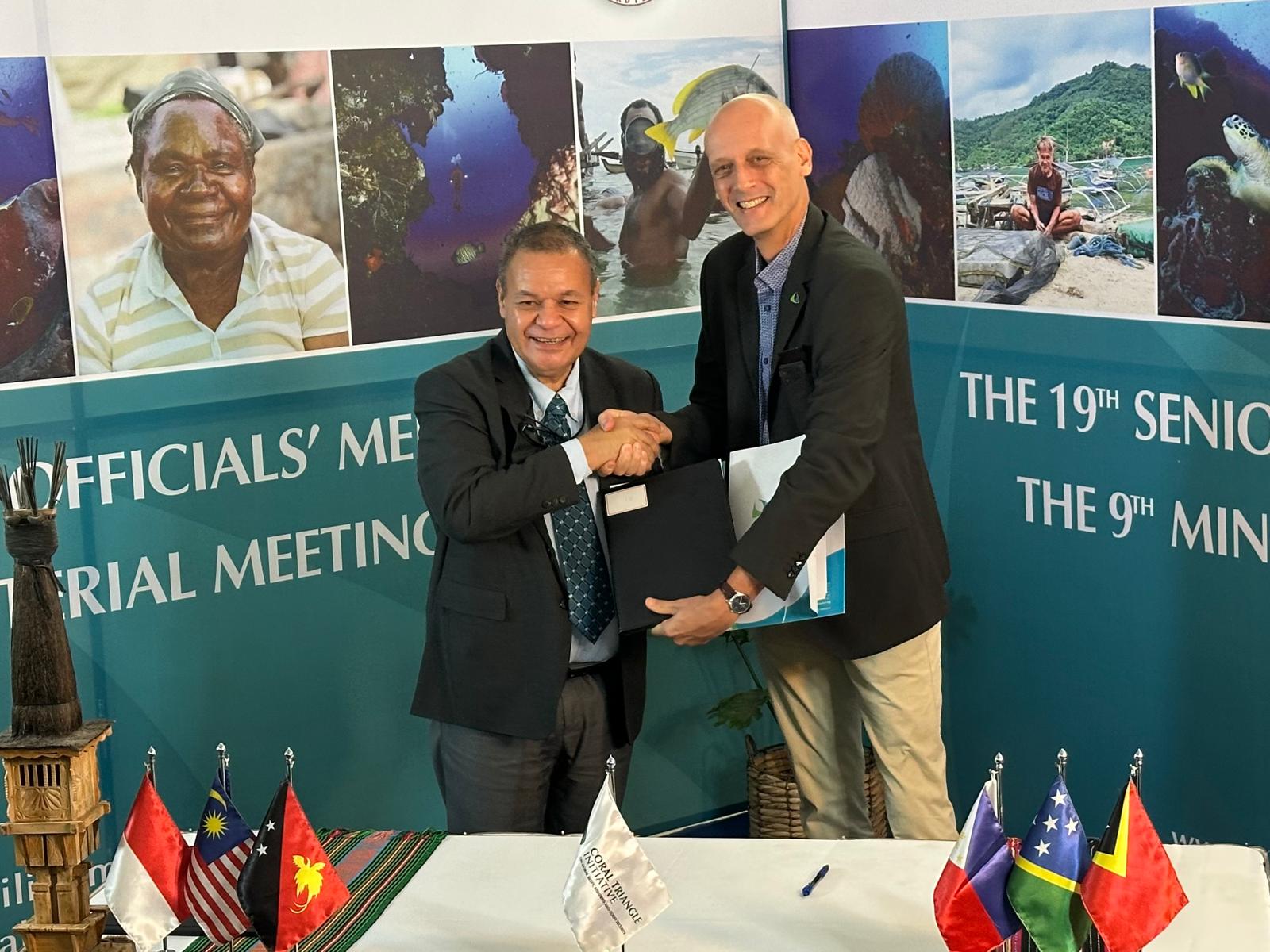 WWF signs MOU with Coral Triangle Initiative for Coral Reefs, Fisheries ...