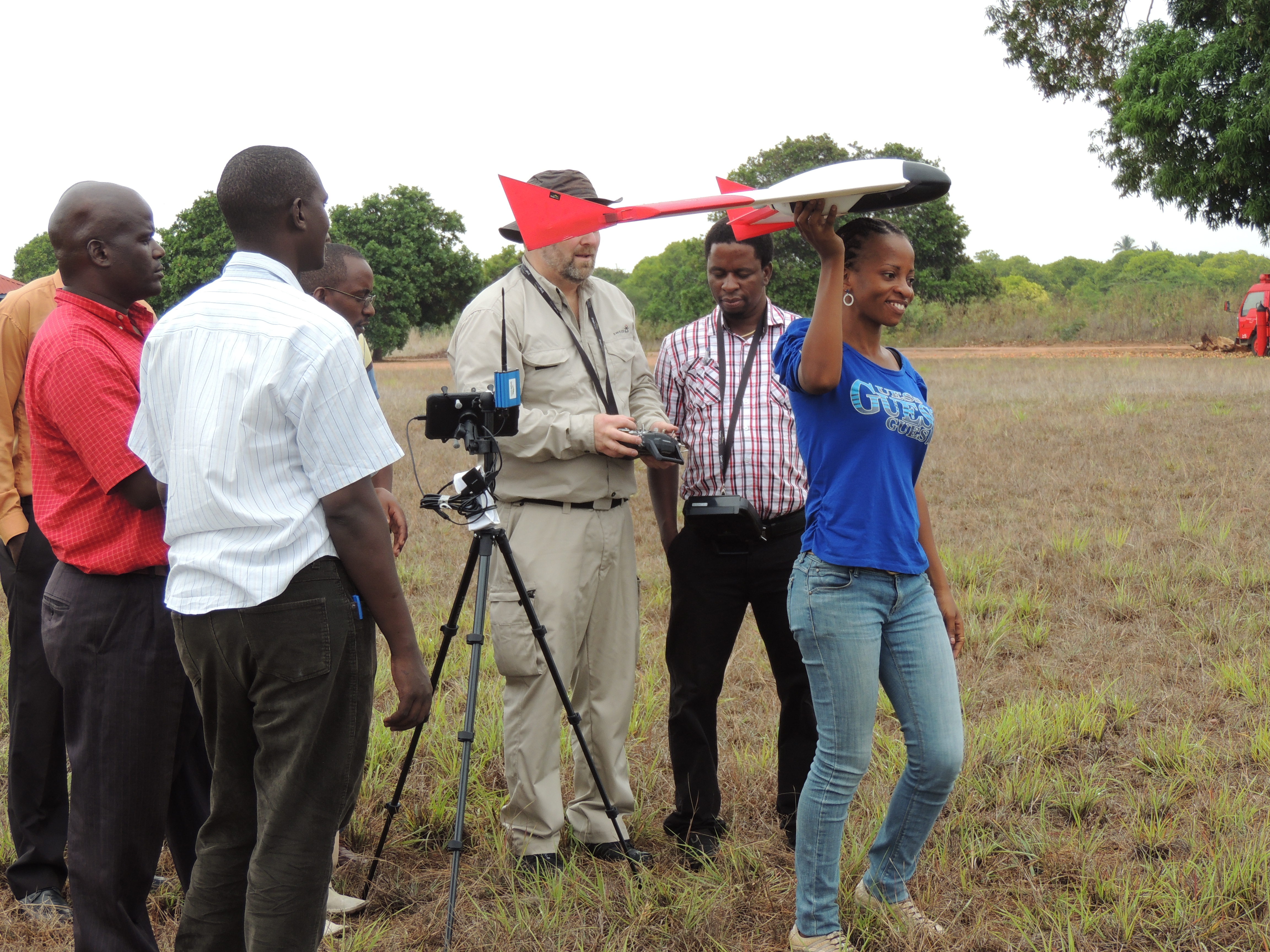 Tanzania deploys ‘eyes in the sky’ technology to combat poaching | WWF