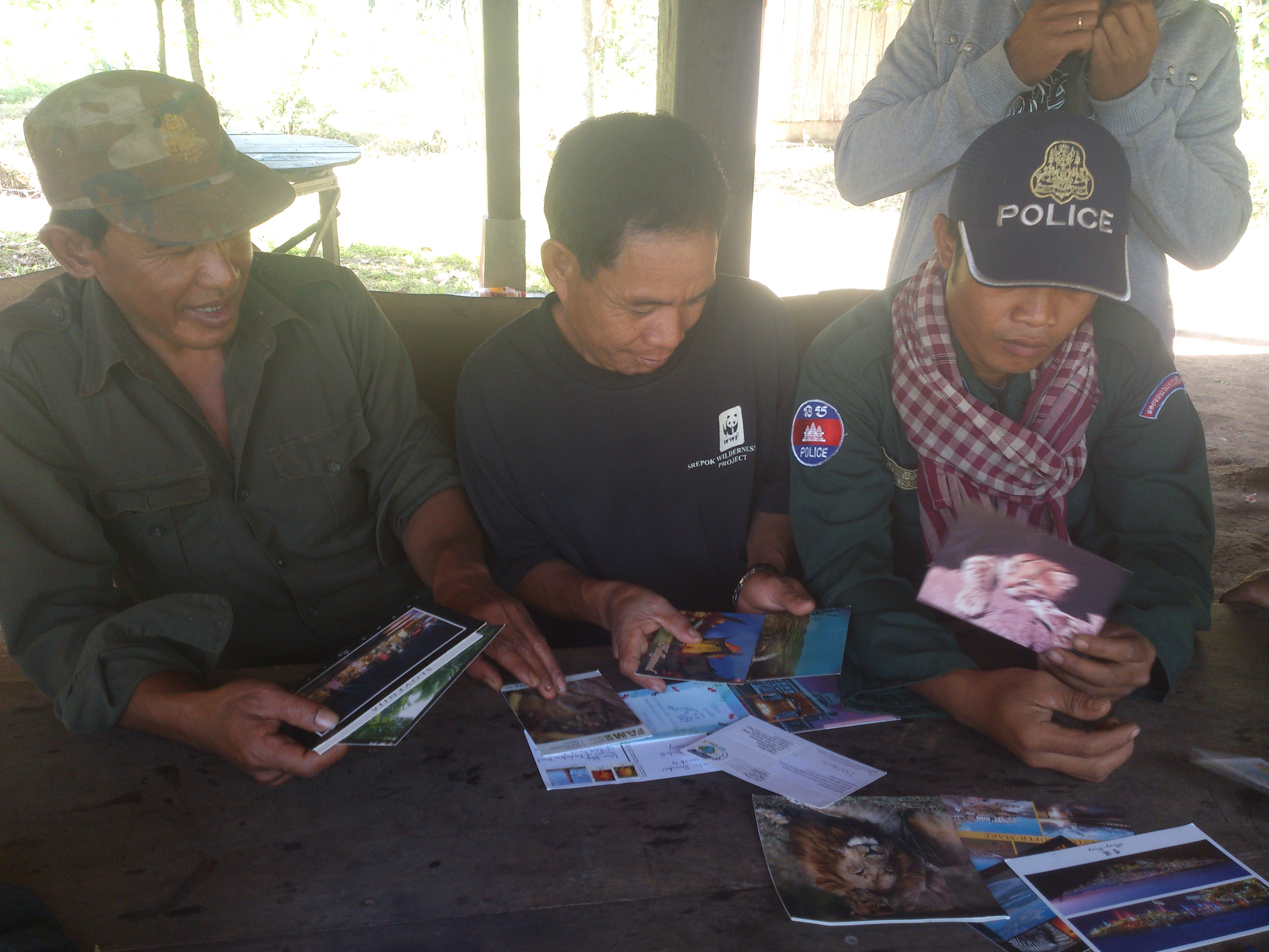 More tiger rangers receive their postcards | WWF