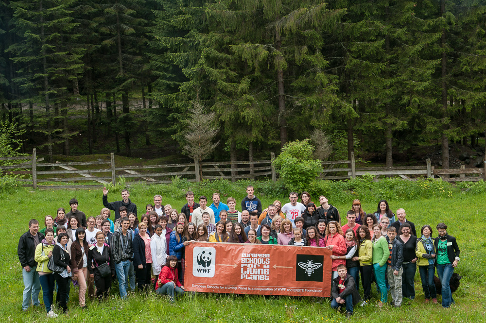 33 school classes from 11 European countries in an environmental ...