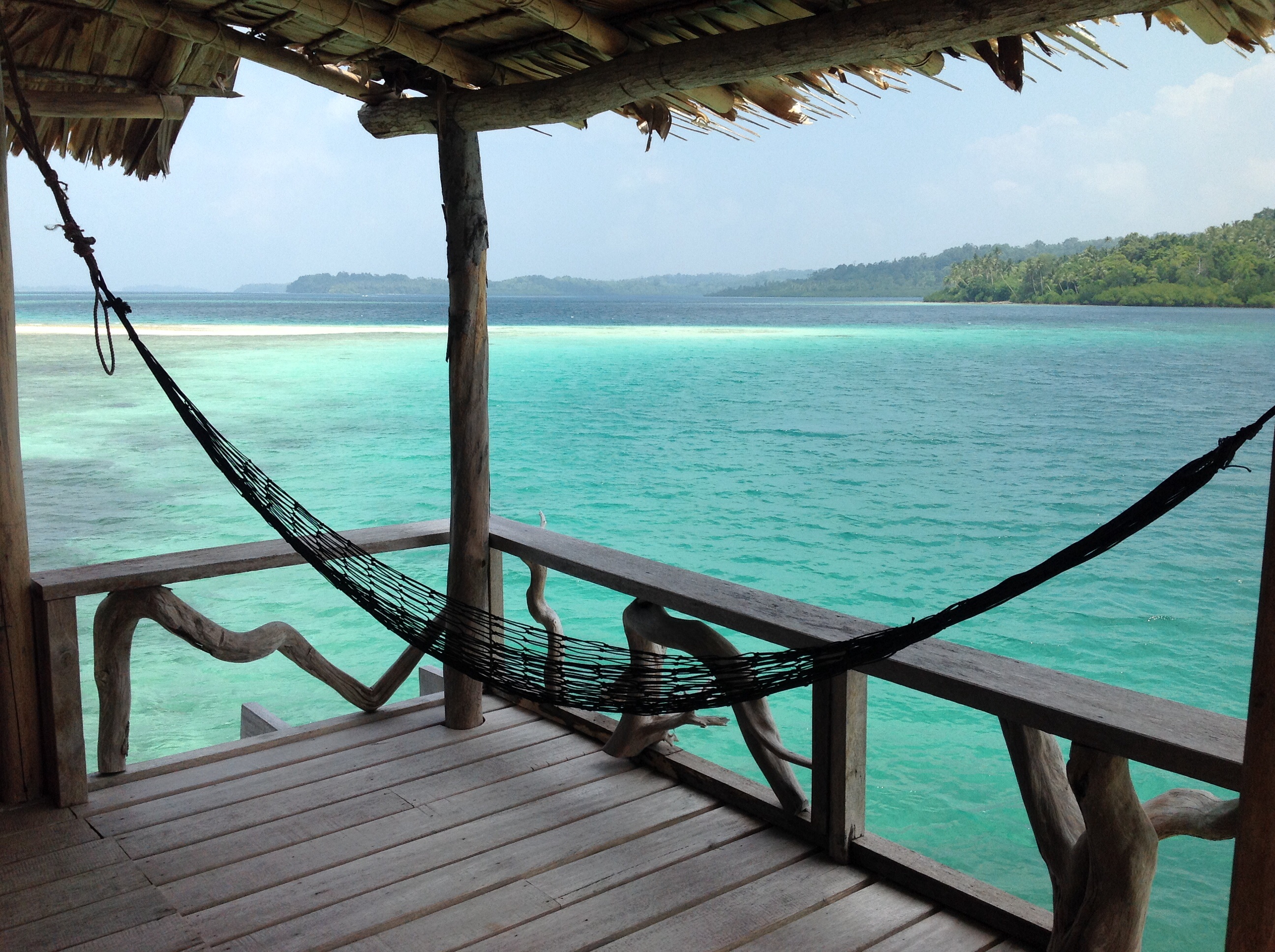 These Coral Triangle resorts prove that a tropical paradise can be ...