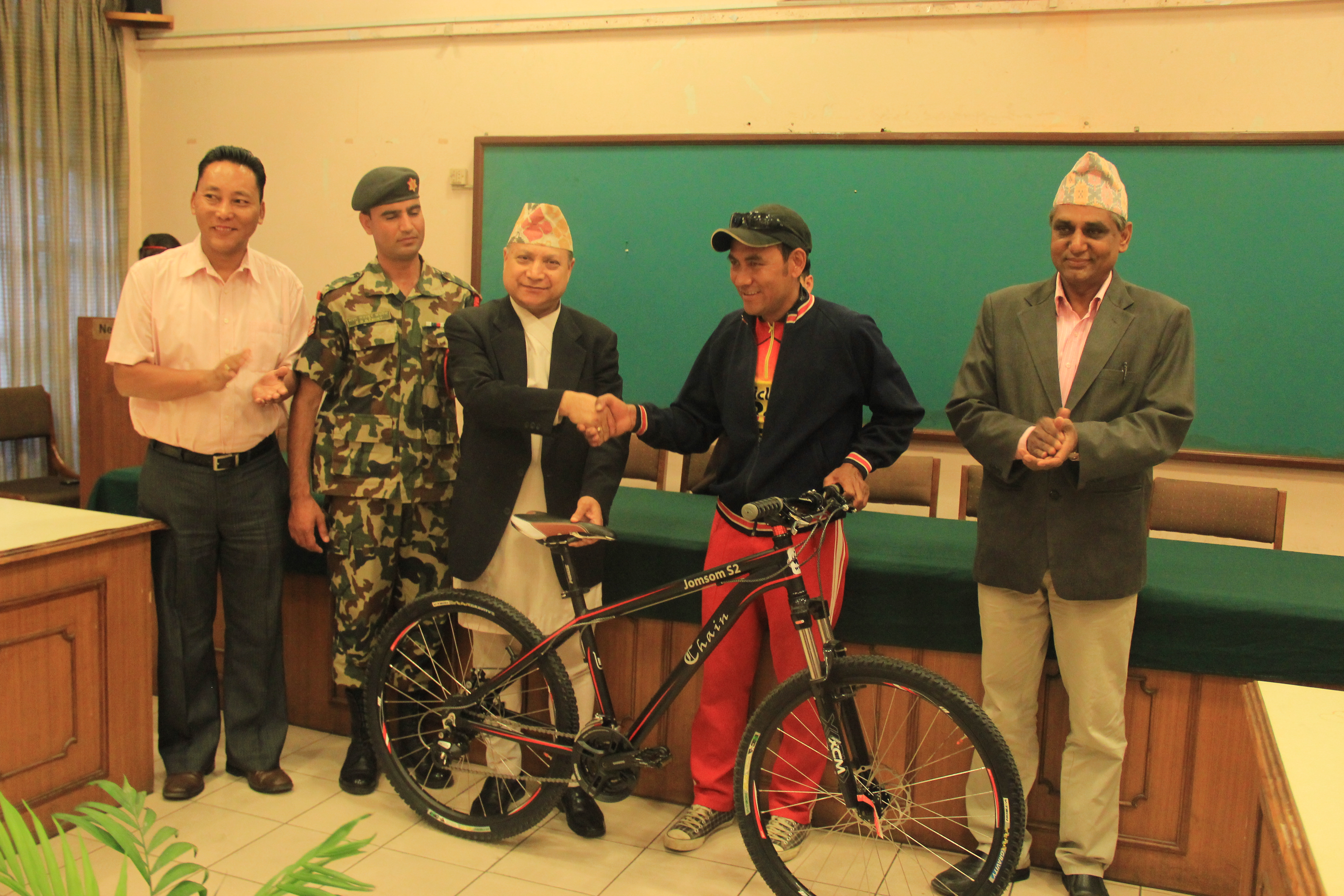 WWF and World Cyclist Foundation to promote the Green Hiker campaign | WWF