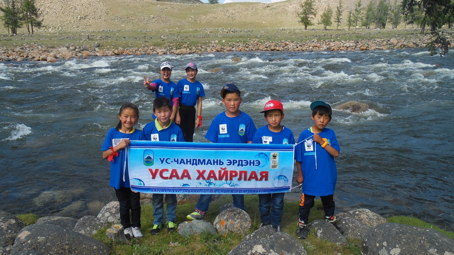 School children participated in patrolling along rivers | WWF